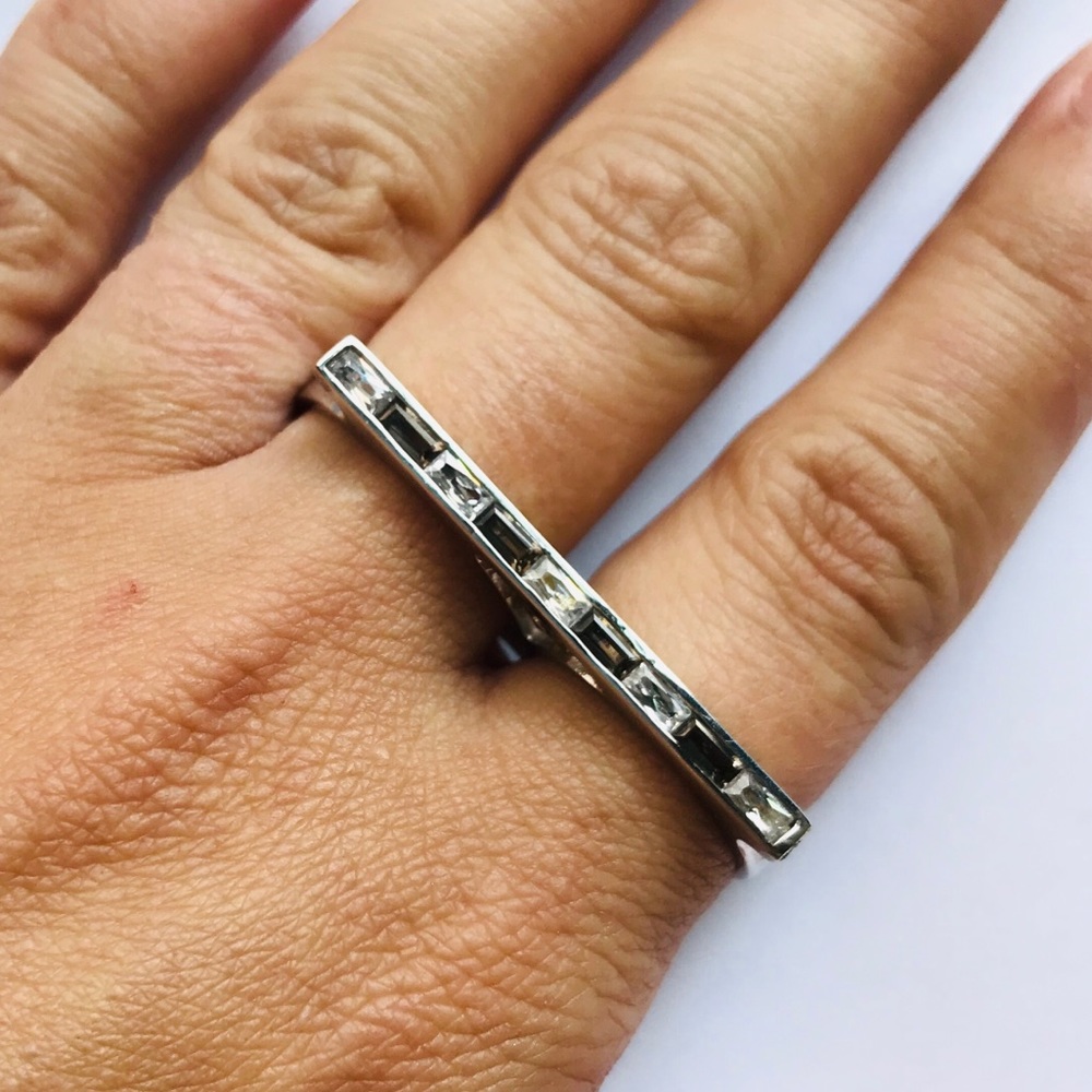 Henri Bendel Double Finger Ring - Gem